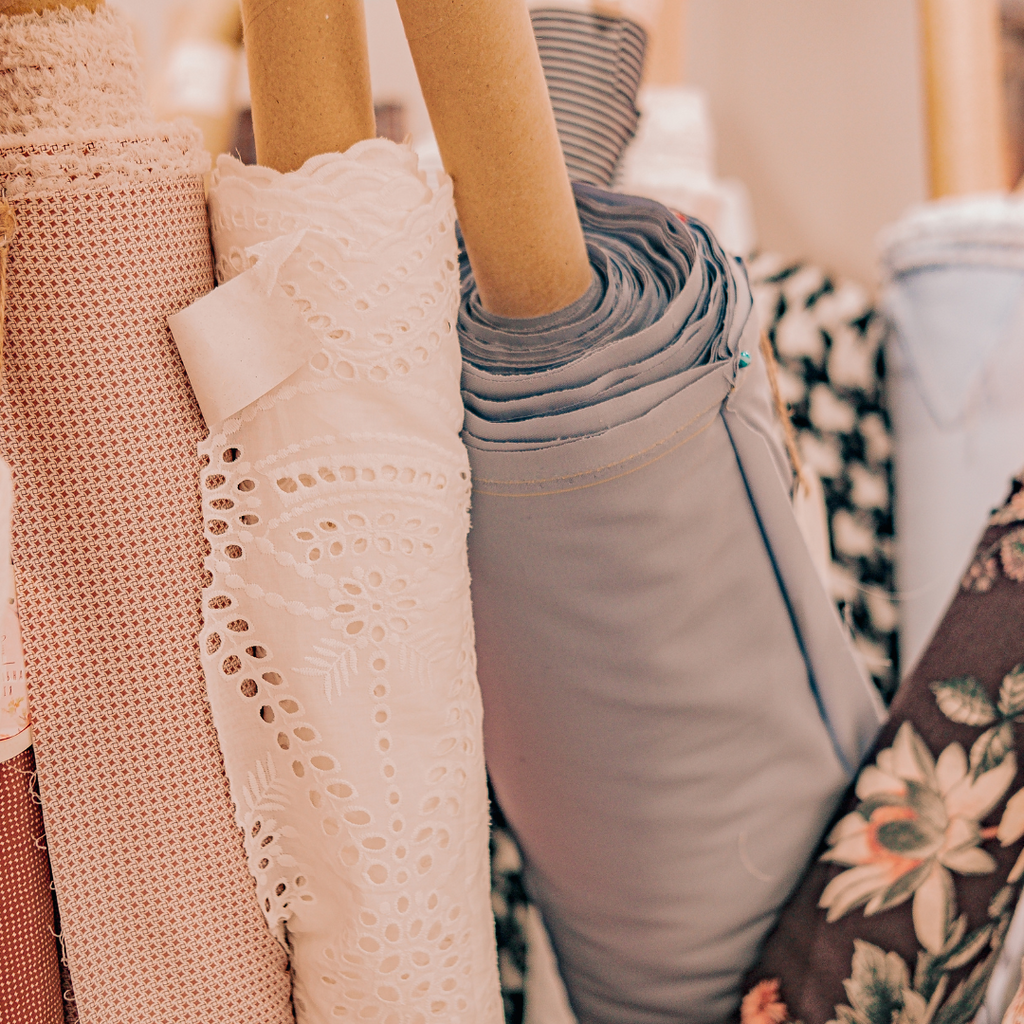 Understanding the Carbon Footprint of the Fashion Industry – Luna